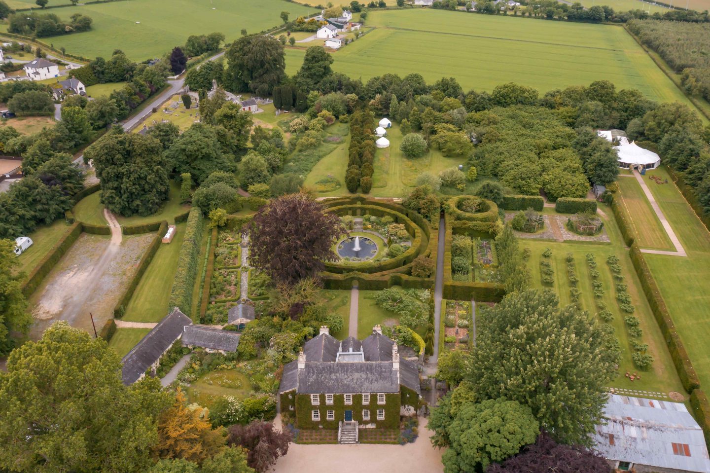 Ballintubbert Gardens & House | Exclusive Hire | Weddings | Garden Tours